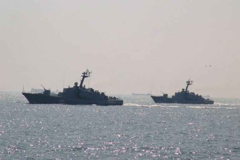 Discover the Top Ten Naval Corvettes Known for Speed and Agility