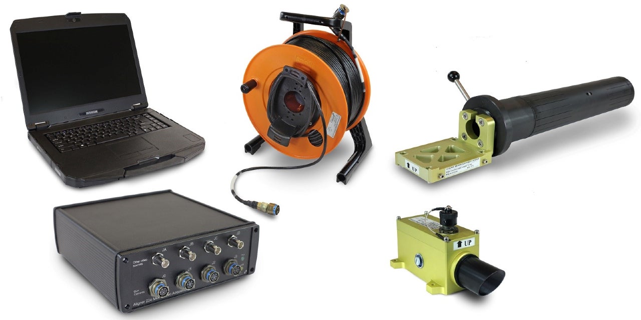 Innovative weapon alignment technology for high accuracy and reliability