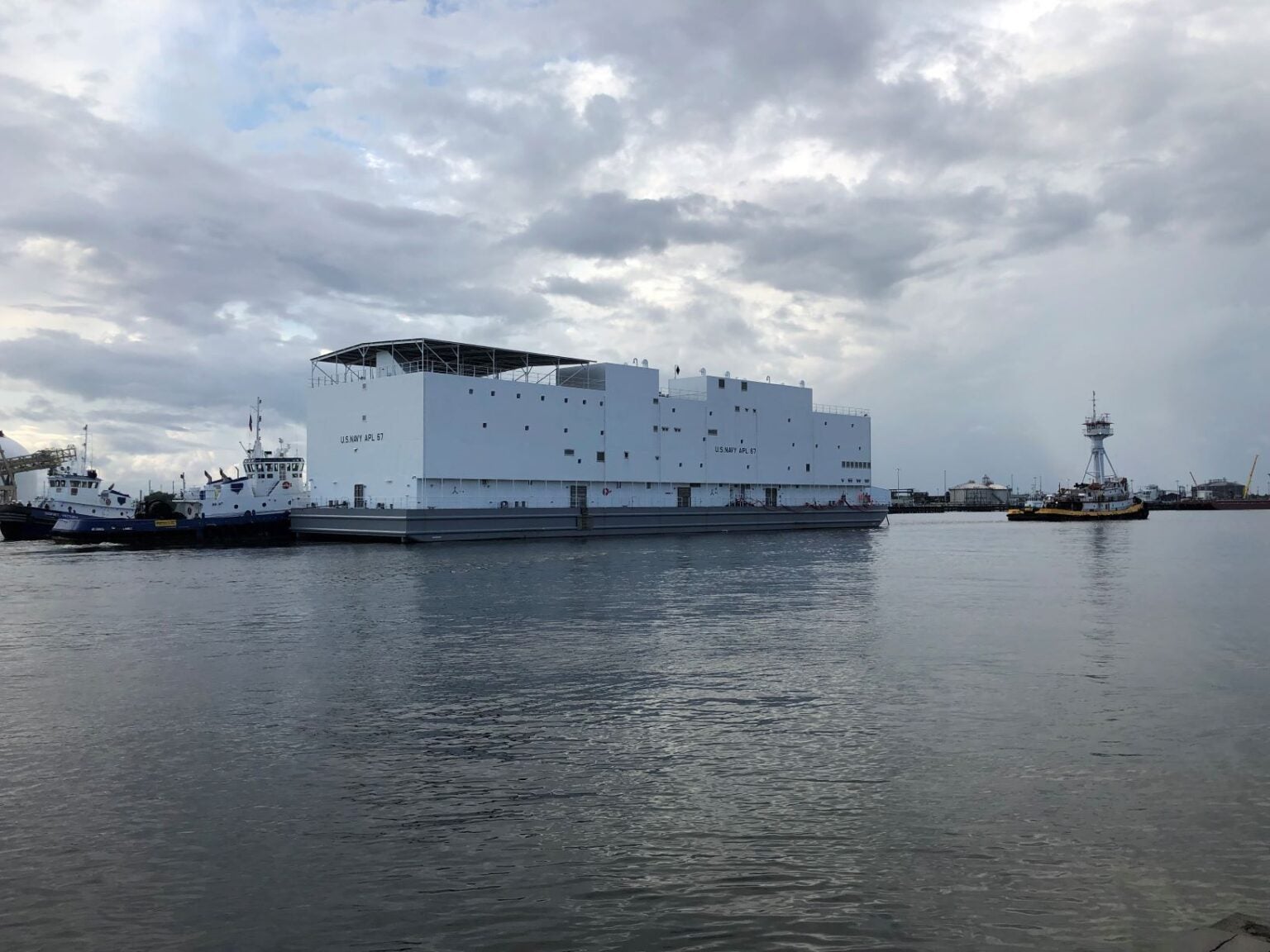 US Navy’s new berthing barge conducts builder’s and acceptance trials