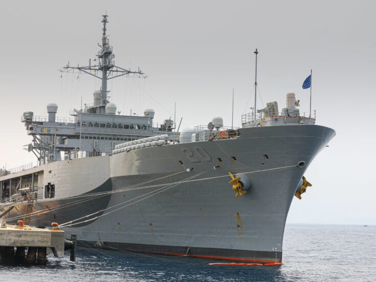 Arleigh Burke destroyer USS Pinckney conducts FONOP in Caribbean Sea