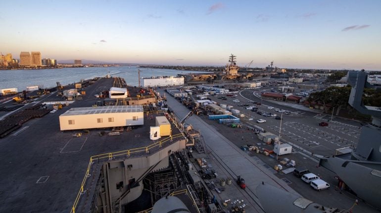 Twin reports find US Navy struggling with fleet management - Naval ...