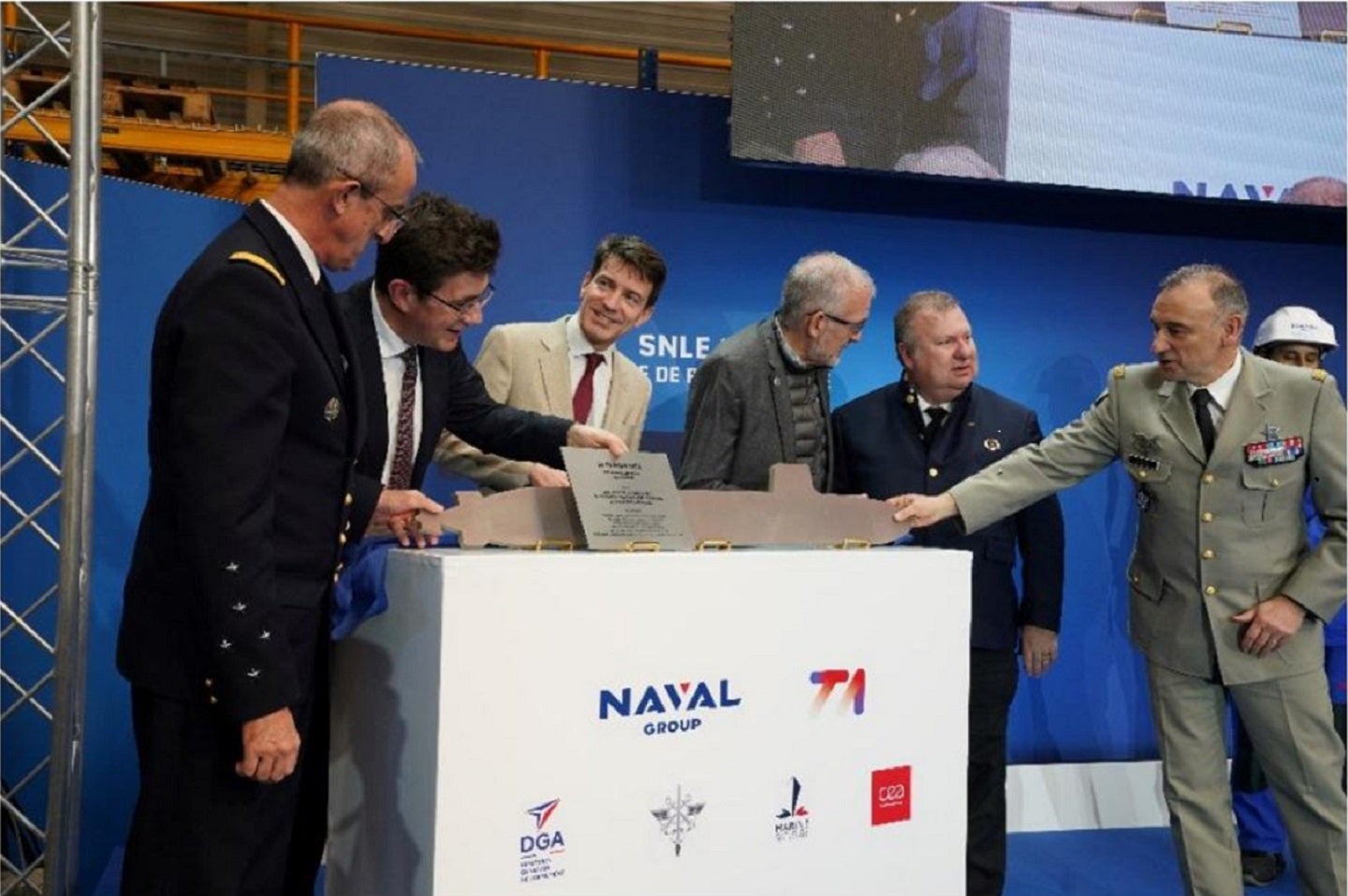 French Navy begins construction of largest submarine ever built in ...