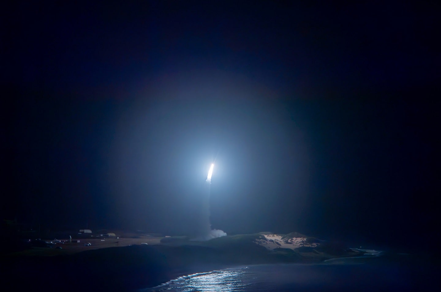 Northrop Grumman's missile launch boosts Aegis weapon system - Naval ...