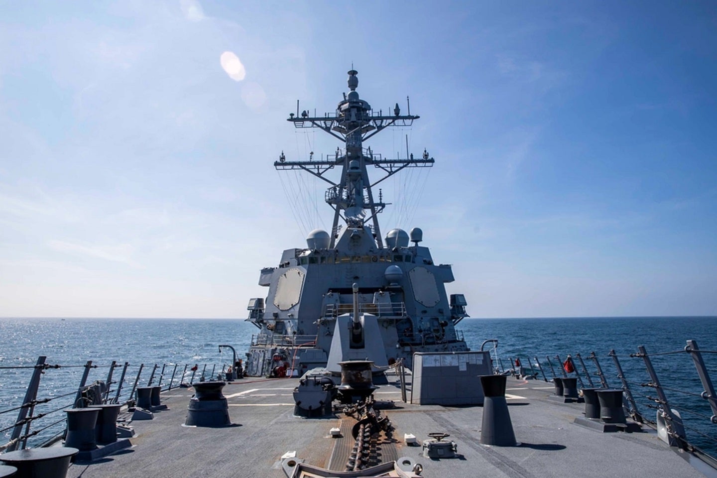 USS Ralph Johnson disputes China’s naval claims with transit - Naval ...